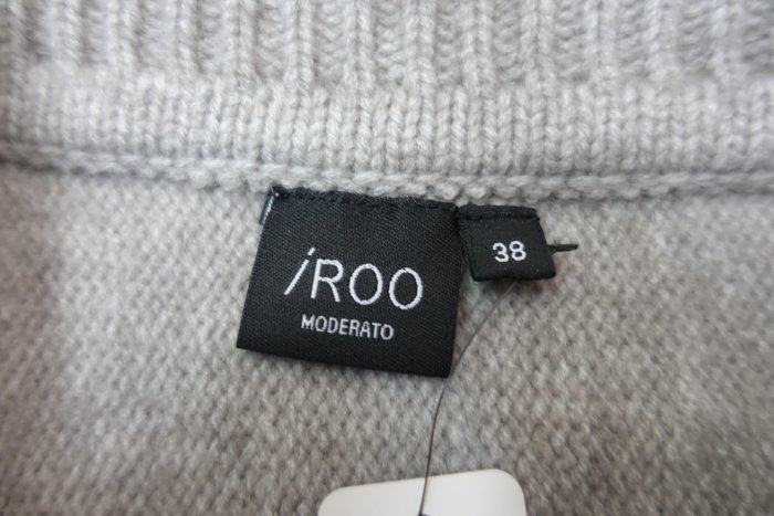 拾壹♥時尚心語♥【IROO】38肩灰44纖維麻花造型厚毛線背心~英鳴-0128-F2 | Yahoo拍賣