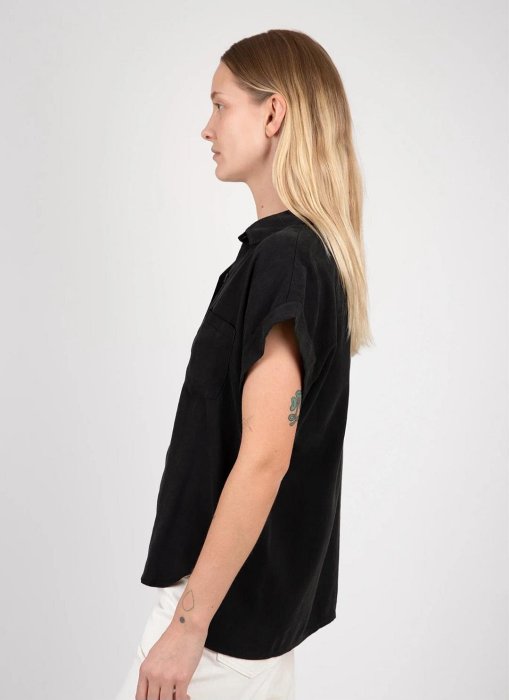 全新美國品牌- Bella Dahl 黑色天絲棉雙口袋短袖襯衫apt.3R S | Yahoo拍賣