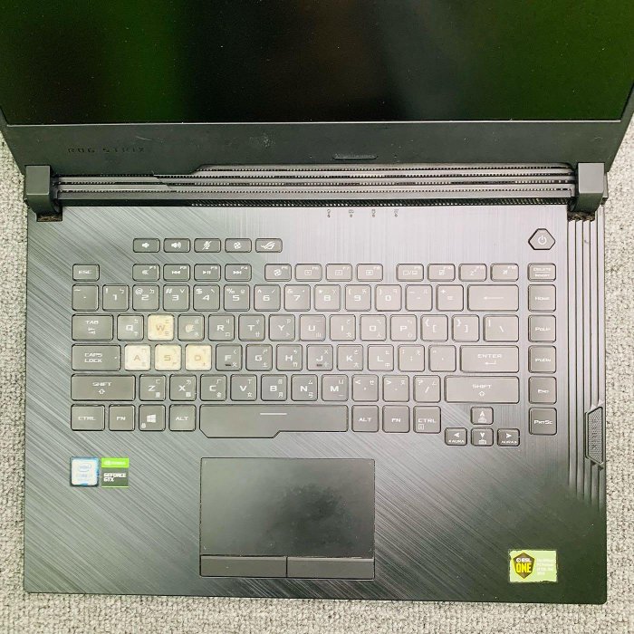 ASUS ROG Strix G513G｜台東二手電競筆電｜15.6吋｜i7-9750H｜GTX 1050｜#58 | Yahoo拍賣