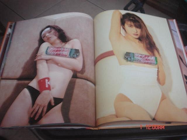 奇露館1【寫真集】SM12:05 triple w三人組 美女寫真 藝術攝影 美少女性感美體 18禁 限制級 | Yahoo拍賣