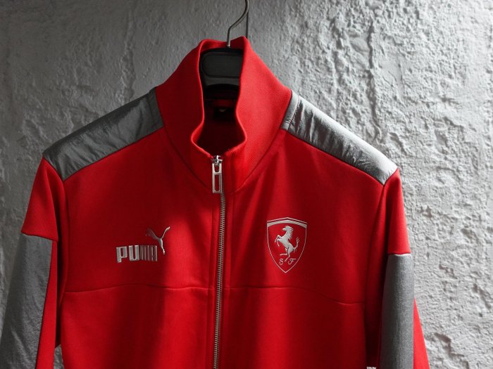 CA 德國運動品牌 PUMA x FERRARI 紅色 休閒夾克 XS號 一元起標無底價E439 | Yahoo拍賣