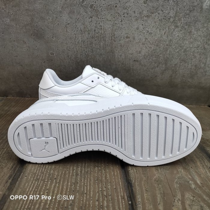 SLW 』380190-01 男女 PUMA CA Pro Classic 皮革 休閒鞋 白金色 34 | Yahoo拍賣