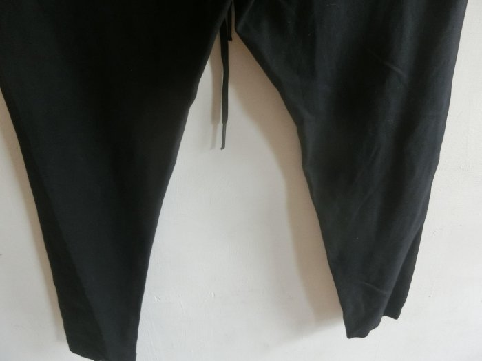 二手黑色8分布褲 褲長85Cm | Yahoo拍賣