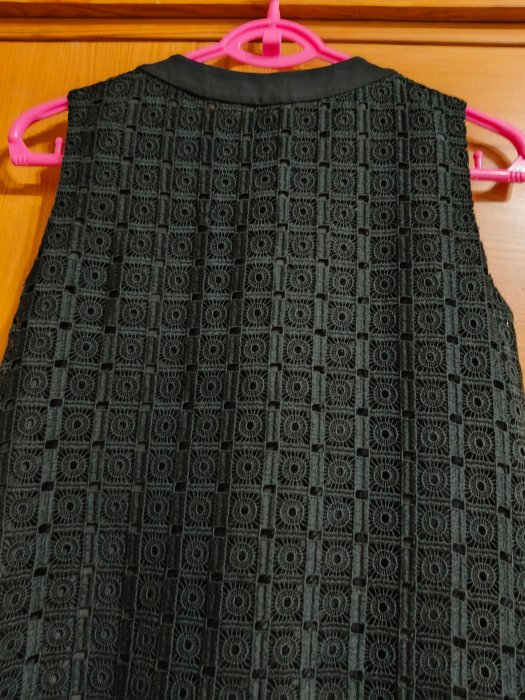 miu miu 黑色鏤空花紋洋裝：a989 | Yahoo拍賣
