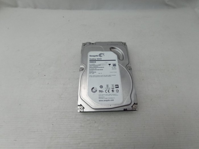 109 [大鋼牙二手3C]3.5”硬碟 SEAGATE 2TB SATA / ST2000DX001 (一元起標) | Yahoo拍賣