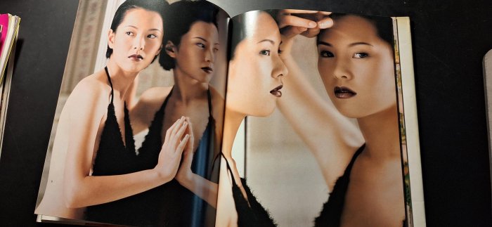 [小柳懷舊]~絕版寫真 天心寫真集 身體密碼 精裝版 海峽1998(大H2) | Yahoo拍賣