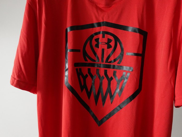 CA 美國運動品牌 UNDER ARMOUR 紅色 休閒運動短t M號 一元起標無底價C383 | Yahoo拍賣