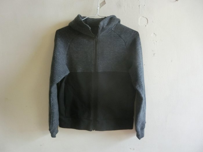 二手lativ黑色外套 150Cm | Yahoo拍賣