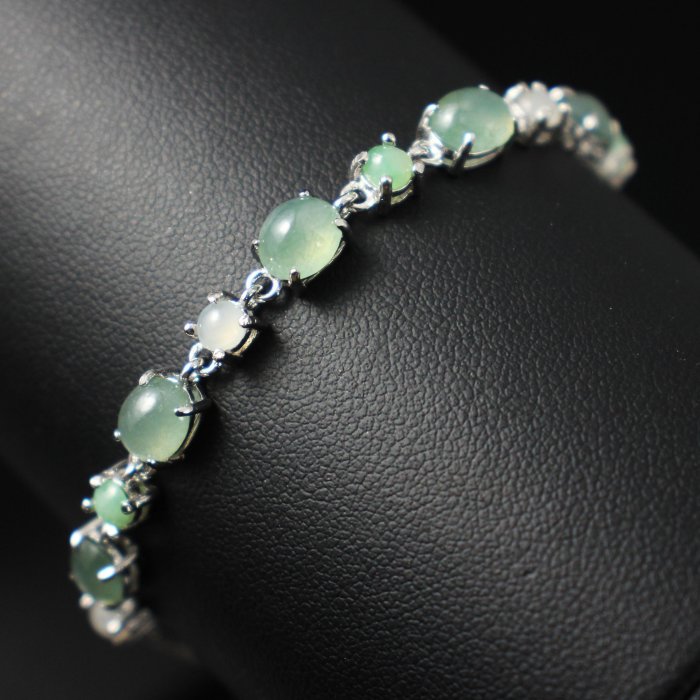 【桑園の】高檔飾品 天然翡翠 冰種 翡翠 多色 蛋面 排珠 S925銀鍊 未配戴美品 P 3194 | Yahoo拍賣