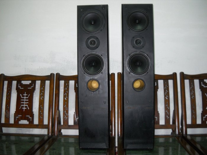 丹麥 AVANCE alpha 4004 落地喇叭一對 (自取不寄送) | Yahoo拍賣