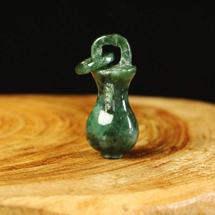 【桑園の】藏讓 老玉石 滿綠飄花 平安富貴 手把件 (委託品) Q 10212 A03 | Yahoo拍賣