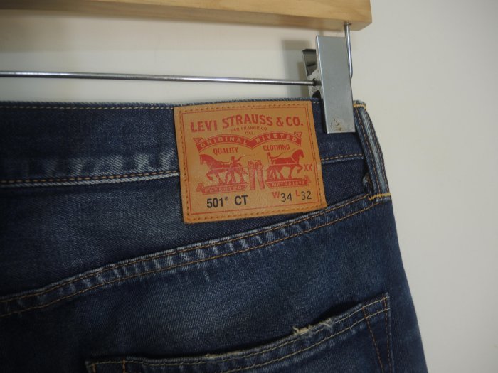 Furugi Shop 美國百年老牌 Levis 經典501 CT 藍色 復古重刷水洗 破壞 丹寧牛仔褲 余文樂代言 日本製 一元起標 1G661 | Yahoo拍賣
