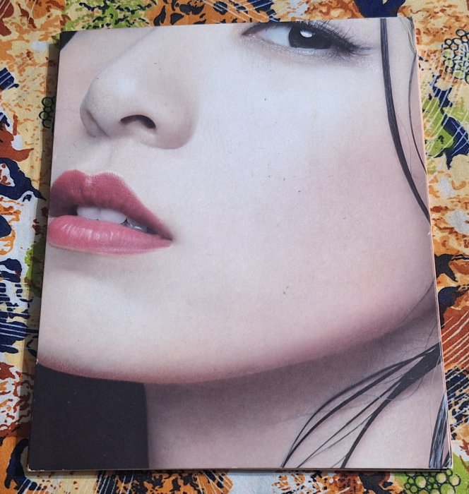 華語女(二手CD)田馥甄~HEBE~渺小~簽名版~ | Yahoo拍賣