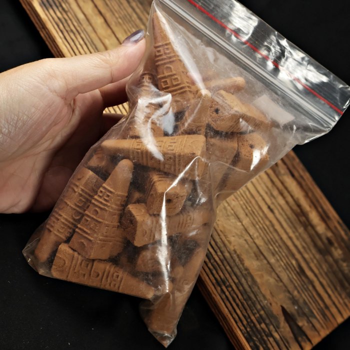 【桑園の】早期藏品 141g 老沉香 香塔 香塊 一包 (委託品) T 7017 A02 | Yahoo拍賣