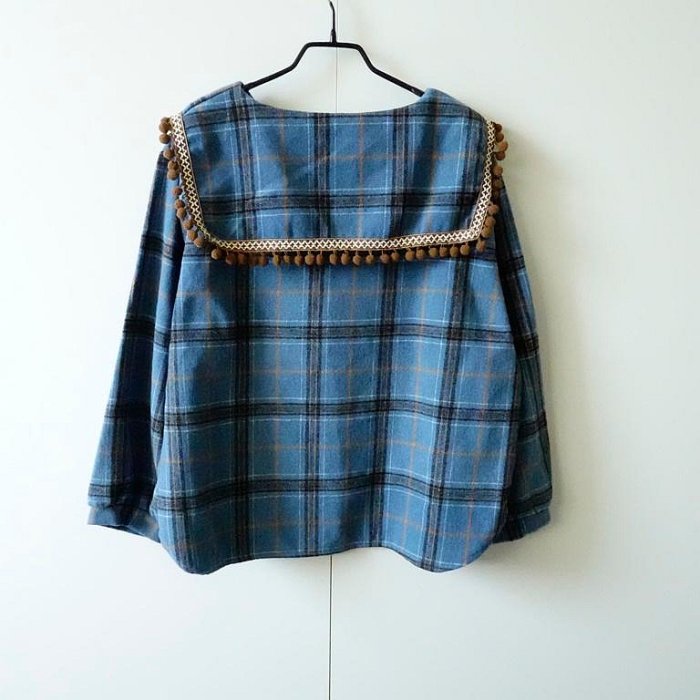 一元起標～當 我 們 在 衣 起C-WIT＊╯全新韓國製造領墜球球設計上衣 | Yahoo拍賣