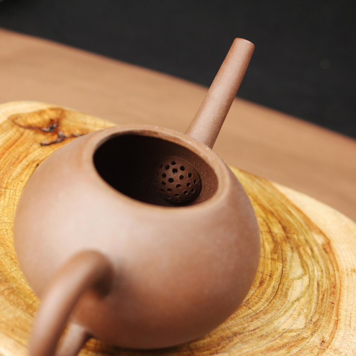 【桑園の】早期 紫砂壺 荊溪惠孟臣製 梨形長嘴壺 底銘 泡茶壺 Q 7266 | Yahoo拍賣