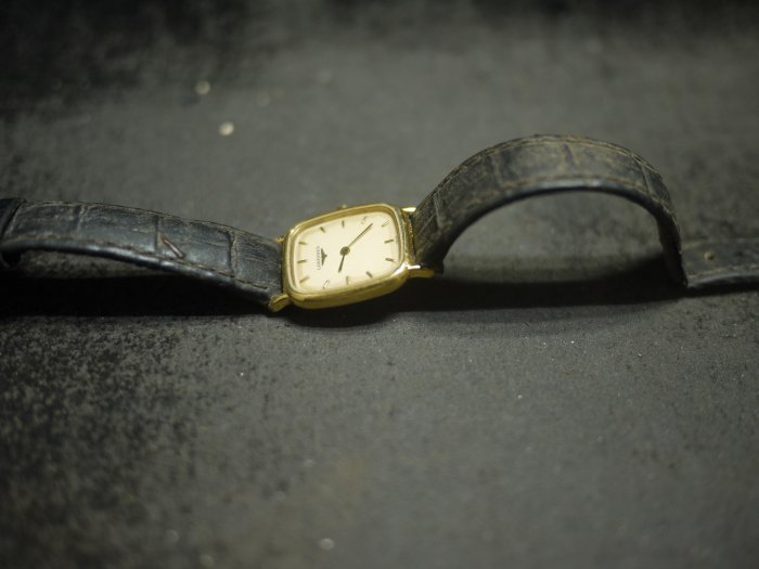 【阿輝の古物】手錶_Longiness浪琴錶_未測試_錶帶損傷 有使用痕跡_#E24 | Yahoo拍賣
