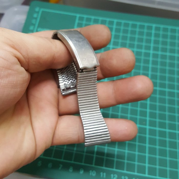 早期 18mm 高級 錶帶 另有 飛行錶 軍錶 潛水錶 老錶 機械錶 石英錶 D01 | Yahoo拍賣