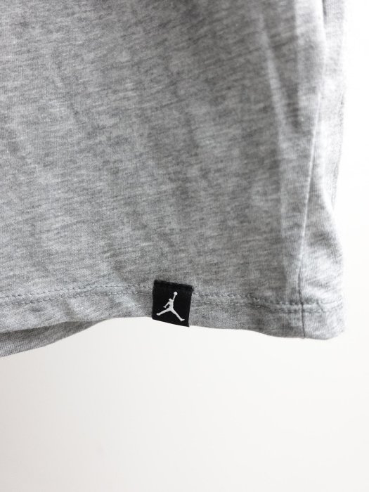 CA 喬丹 JORDAN 淺灰 休閒短t XL號 一元起標無底價B208 | Yahoo拍賣