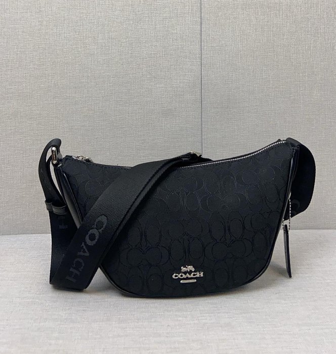 【小怡代購】全新 COACH CT822 美國正品代購新款手提斜挎包 女包 超低直購 | Yahoo拍賣