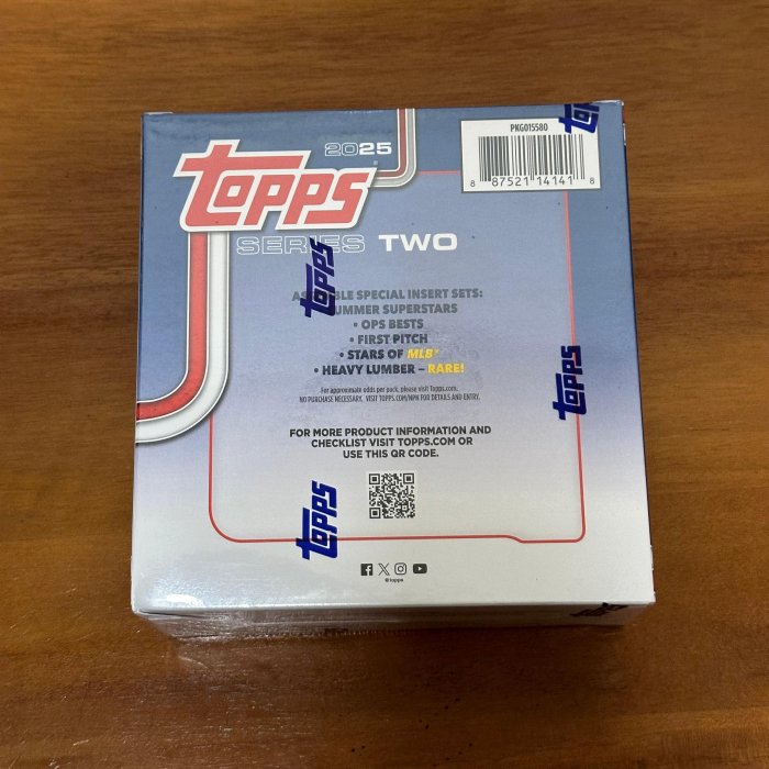 2025 Topps Series 2 Mega Box 全新未拆盒卡一盒 [2] 可拆Jacob Wilson James Wood RC ...
