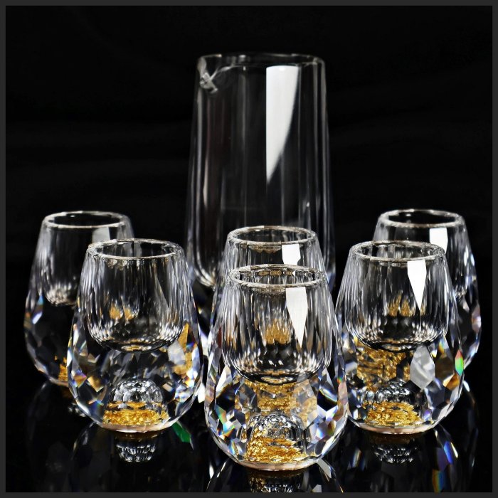 【桑園の】超美品~高檔水晶玻璃 鑽切 厚胎 24K金箔 酒杯 分酒器 玻璃杯 7客 未使用美品 盒附 T 9072 | Yahoo拍賣
