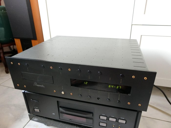 Burmester Twin CD 941 德國製造CD播放機FM收音機以及DA C使用philips CDM9-PRO | Yahoo拍賣