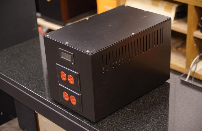 [ 一元音響 ] 超重量級 HannTech 1.1KVA 平衡式電源供應器 一元起標 | Yahoo拍賣