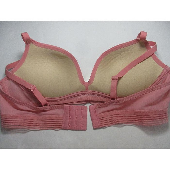 女 ~【曼黛瑪璉】粉紅色素面內衣 尺碼85B(25-7B2)~120元直購~ | Yahoo拍賣