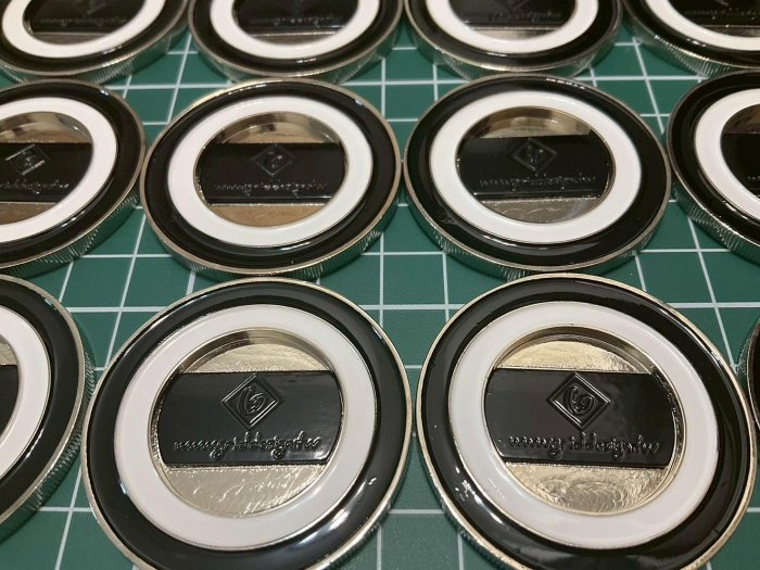 【週日21:00】58~EE8~由Pride Design 為「中華民國建國一百年」所設計製作紀念幣，百年籌碼或收藏用 | Yahoo拍賣