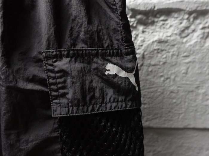 CA 德國運動品牌 PUMA 女款 黑色 休閒短褲 M號 一元起標無底價C962 | Yahoo拍賣