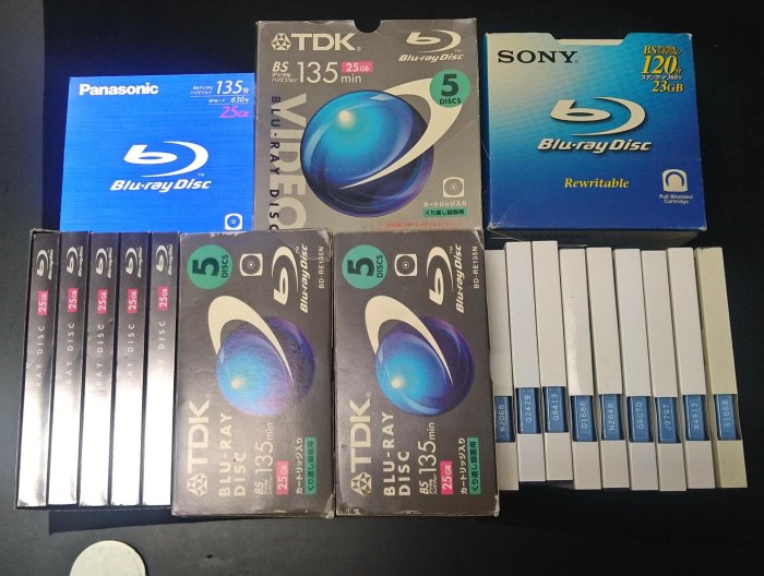 SONY BDZ-S77 藍光錄影機(含37片專用光碟) | Yahoo拍賣