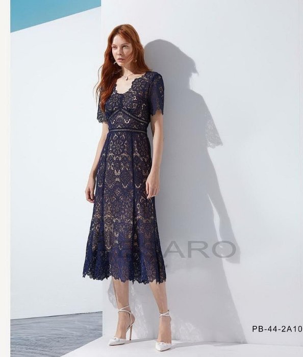 ※funnyy_lee※ PESARO 黃蕙玲 2023春夏 全新 嫩綠色/深藍色 優美蕾花長洋裝 | Yahoo拍賣