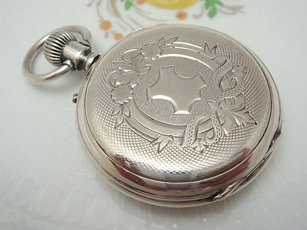 【timekeeper】 1900年瑞士製Depose純銀精雕三門懷錶(免運) | Yahoo拍賣