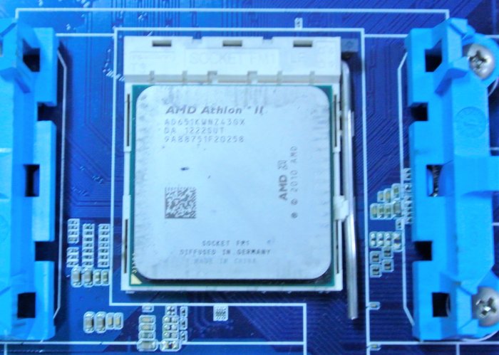 ~ 駿朋電腦 ~ 技嘉 GA-A75-DS3P 含Athlon II X4 651四核心 FM1腳位CPU $1000 | Yahoo拍賣