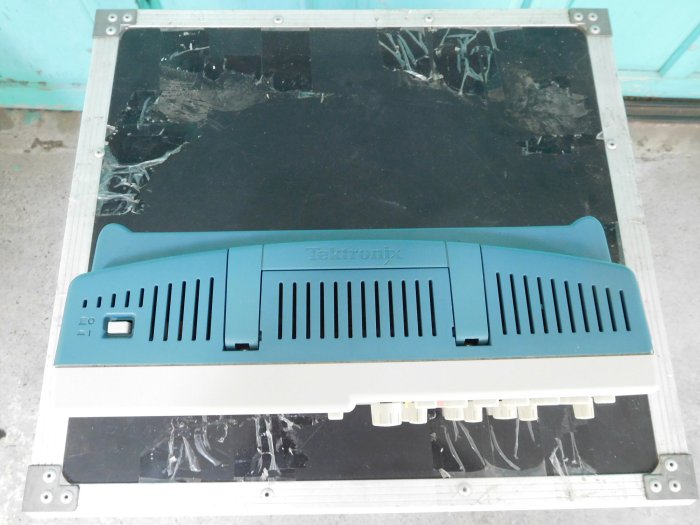 Tektronix TDS 2002B 60MHz/1GS/S 雙軌數位示波器 | Yahoo拍賣