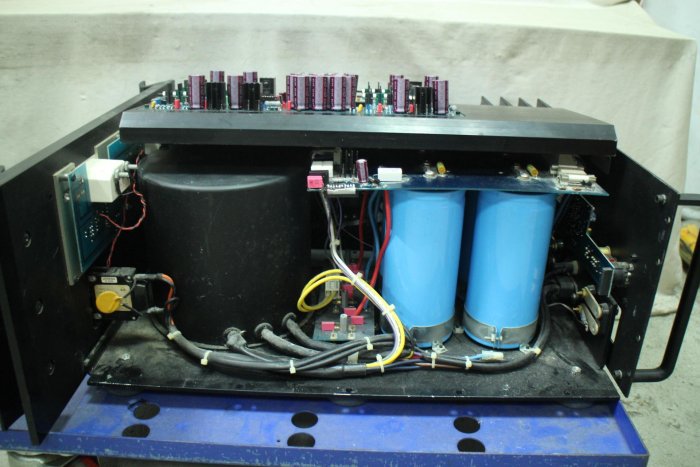 【億通物流】THRESHOLD T800 後級擴大機(零件機)(限自取)【一元起標】 | Yahoo拍賣