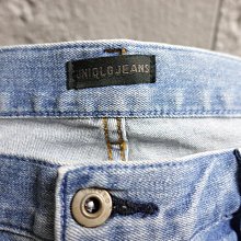 CA 日本品牌 UNIQLO 淺藍仿舊刷紋 彈性牛仔短褲 L號 一元起標無底價E541 | Yahoo拍賣