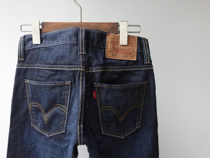 CA 美國品牌 LEVI'S 511 藍系仿舊刷紋 小直筒 牛仔褲 29腰 一元起標無底價C754 | Yahoo拍賣