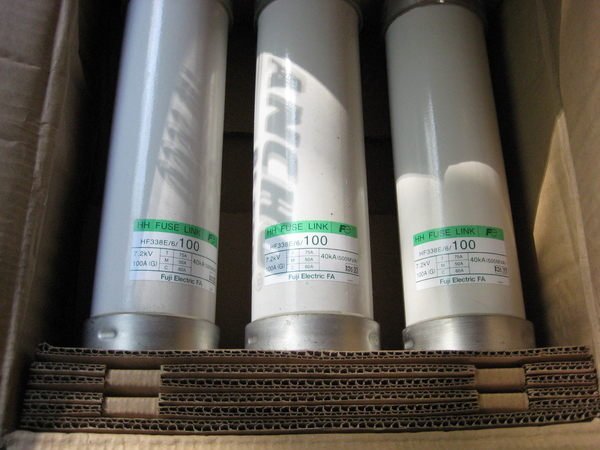 (PLCMARKET)_富士高壓保險絲HH FUSE LINK 7.2KV_150A_HF338E/6/150 | Yahoo拍賣
