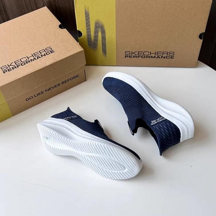 Skechers 斯克維爾 SLIP-INS 一腳蹬閃穿休閒鞋 柔軟輕便鞋底 EUR37 US7 (一元起標)清貨特價 | Yahoo拍賣