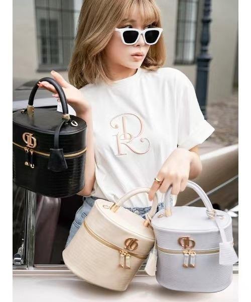 【WildLady】特 日本日系質感休閒圓領刺繡字母短袖寬鬆休閒T恤 上衣DARICH | Yahoo拍賣