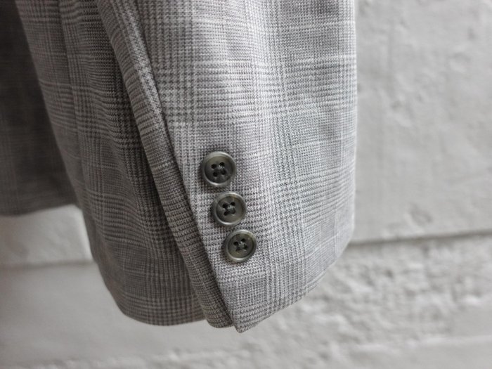 CA 日本品牌 UNIQLO 淺灰千鳥紋 休閒西裝外套 L號 一元起標無底價E346 | Yahoo拍賣