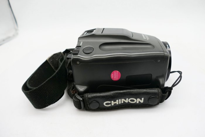 (小蔡二手挖寶網) 日本相機品牌 Chinon Genesis II 35mm 底片相機 未測試 總重量約854g 行家自行鑑定 商品如圖 ...