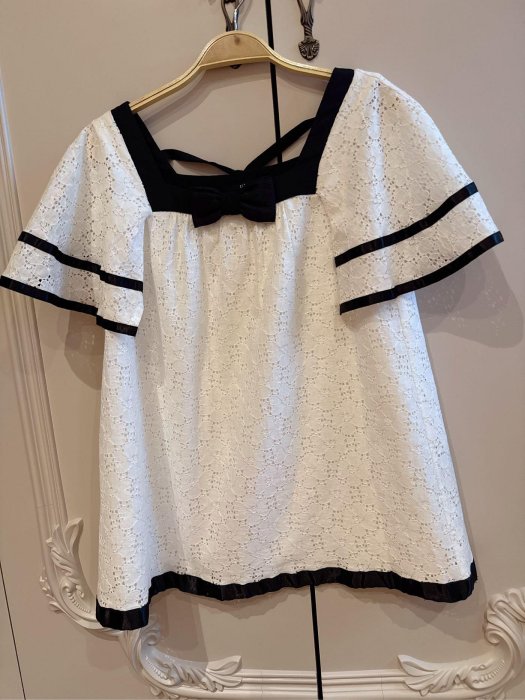 sogo購 u're 氣質優雅 赫本黑白撞色 蕾絲雕花後綁帶蝴蝶結 公主傘擺顯瘦上衣 snidel lily brwon ined 23區 | Yahoo拍賣