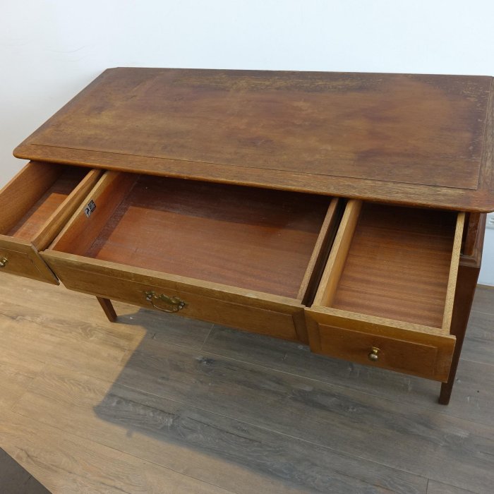 1960s 英國 STAG Furniture 全實木三抽書桌 / 工作桌 【一元起標】 | Yahoo拍賣