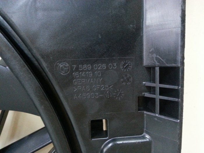 F10 F11 N52 N53 400W 水箱散熱馬達 輔助風扇 冷氣 散熱風扇 電子風扇 TEMIC製 17428509740 | Yahoo拍賣