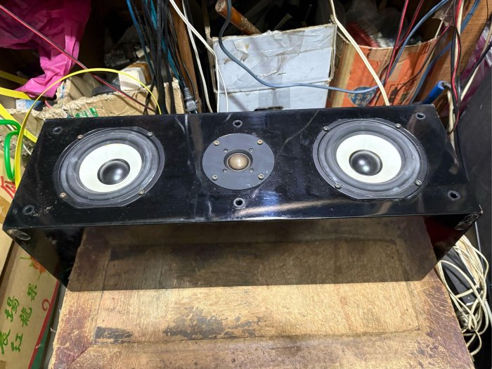 低價起標！零件機.... 美國park ave pa300鋼琴烤漆中置喇吧一支..255 | Yahoo拍賣