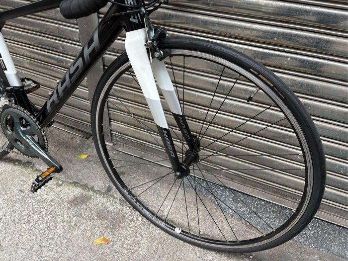台灣品牌 🇹🇼 HASA R3 升級R2變速=搭配Tiagra 20速 鋁合金公路車（碳纖維前叉）SCR TCR 1 二手公路車買賣 台北市 ...