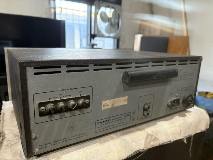 低價起標！零件機...onkyo t-5000指針式am/fm tuner..465 | Yahoo拍賣